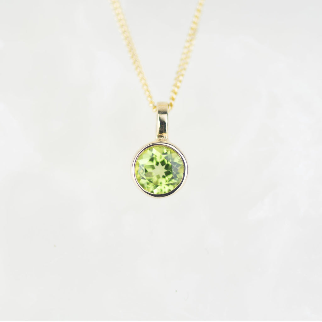 Peridot Gold Solitaire Birthstone Pendant – Alison Moore Designs